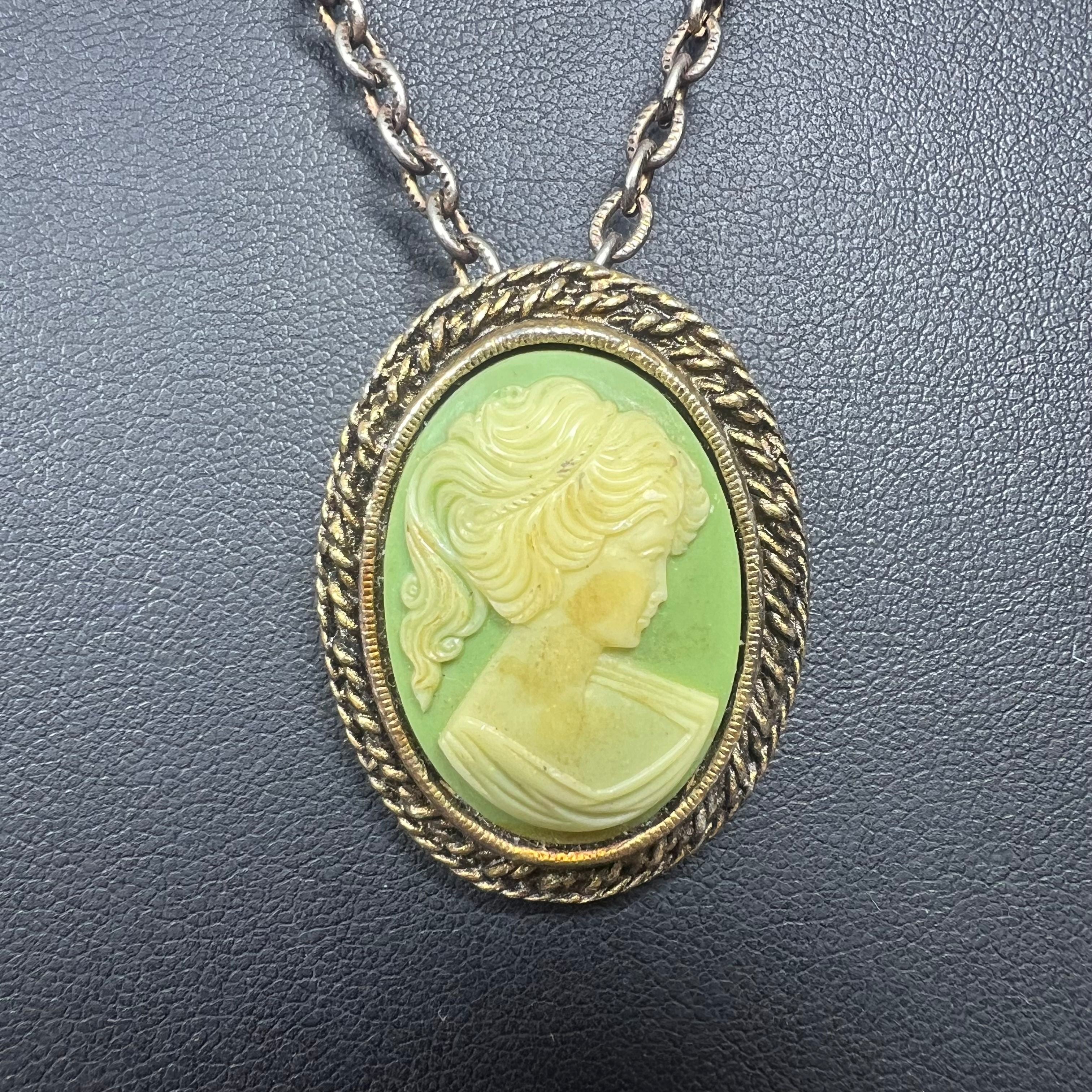 Vintage Peri Green Gold Tone Cameo Pendant Necklace Brooch - Shop ...
